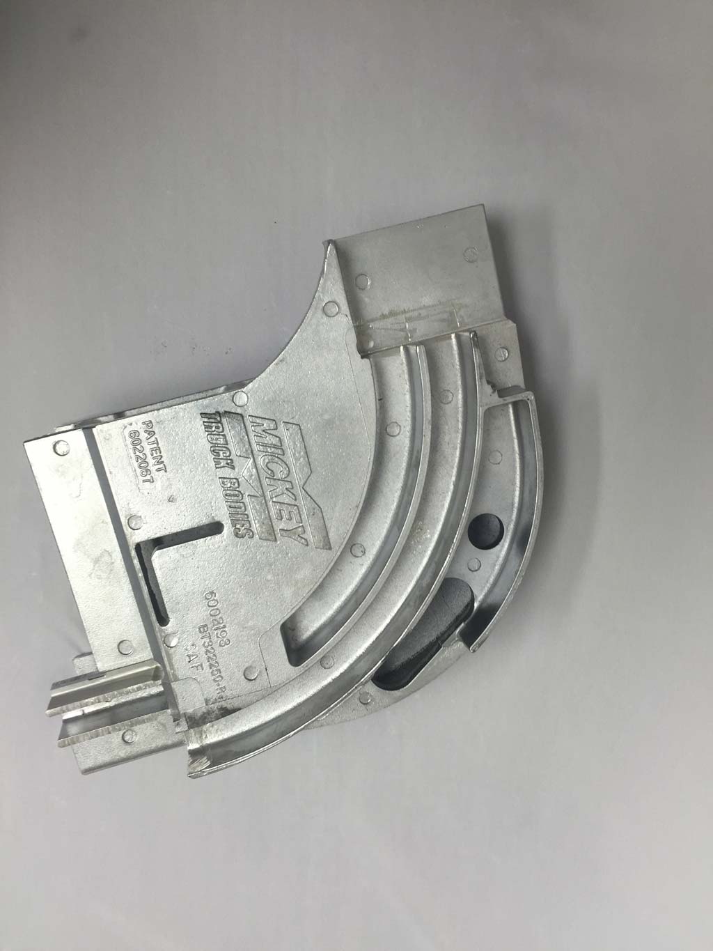 Driver Side Rear Upper Corner Casting